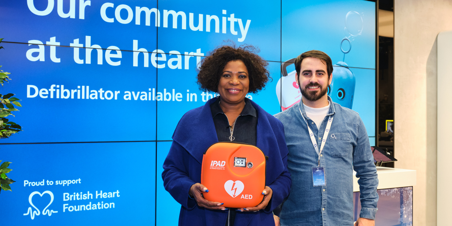 Life-saving defibrillators now available at all O2 owned stores across ...