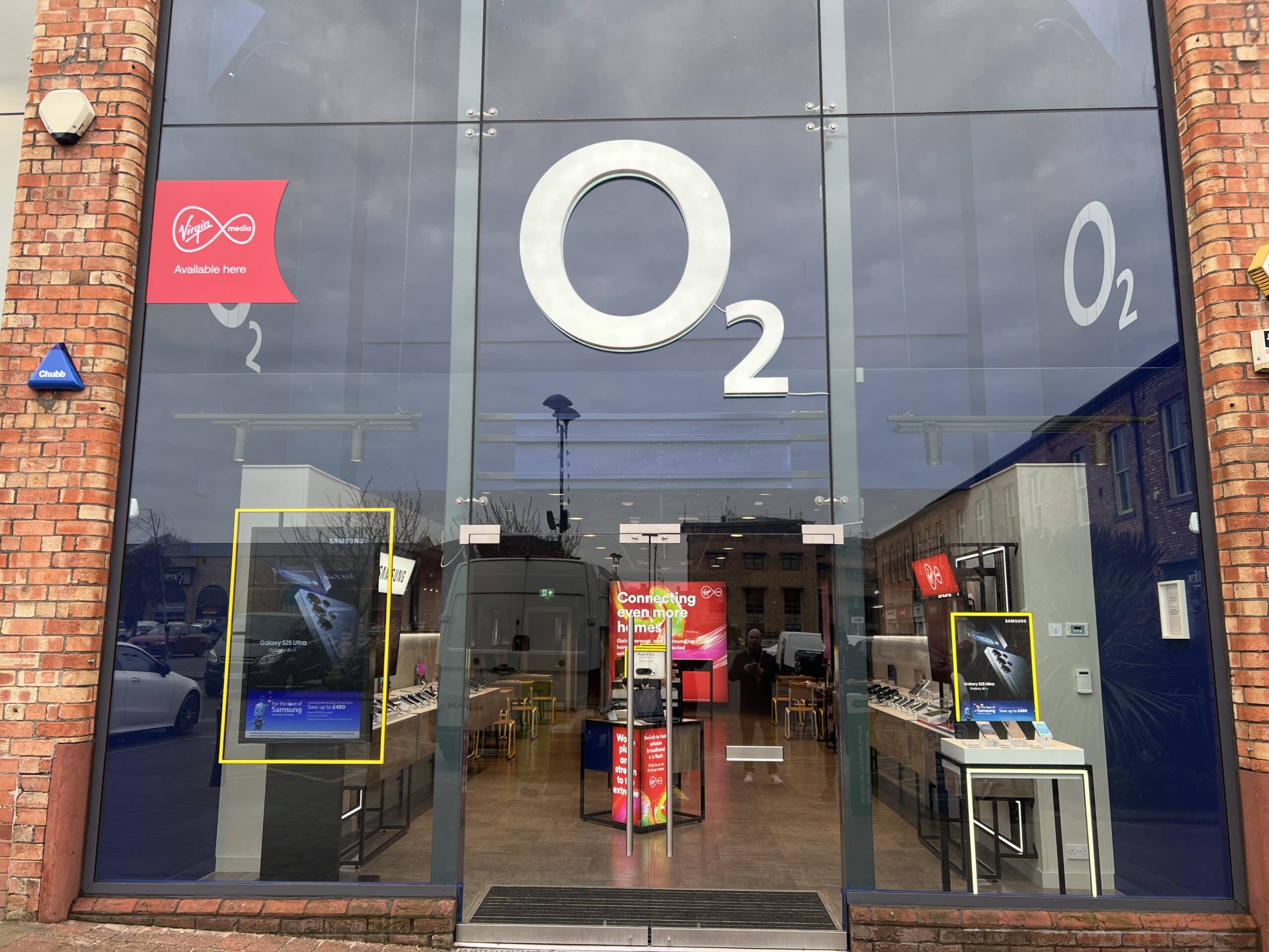 O2 Expands High Street Presence with New Stores in Gainsborough and ...
