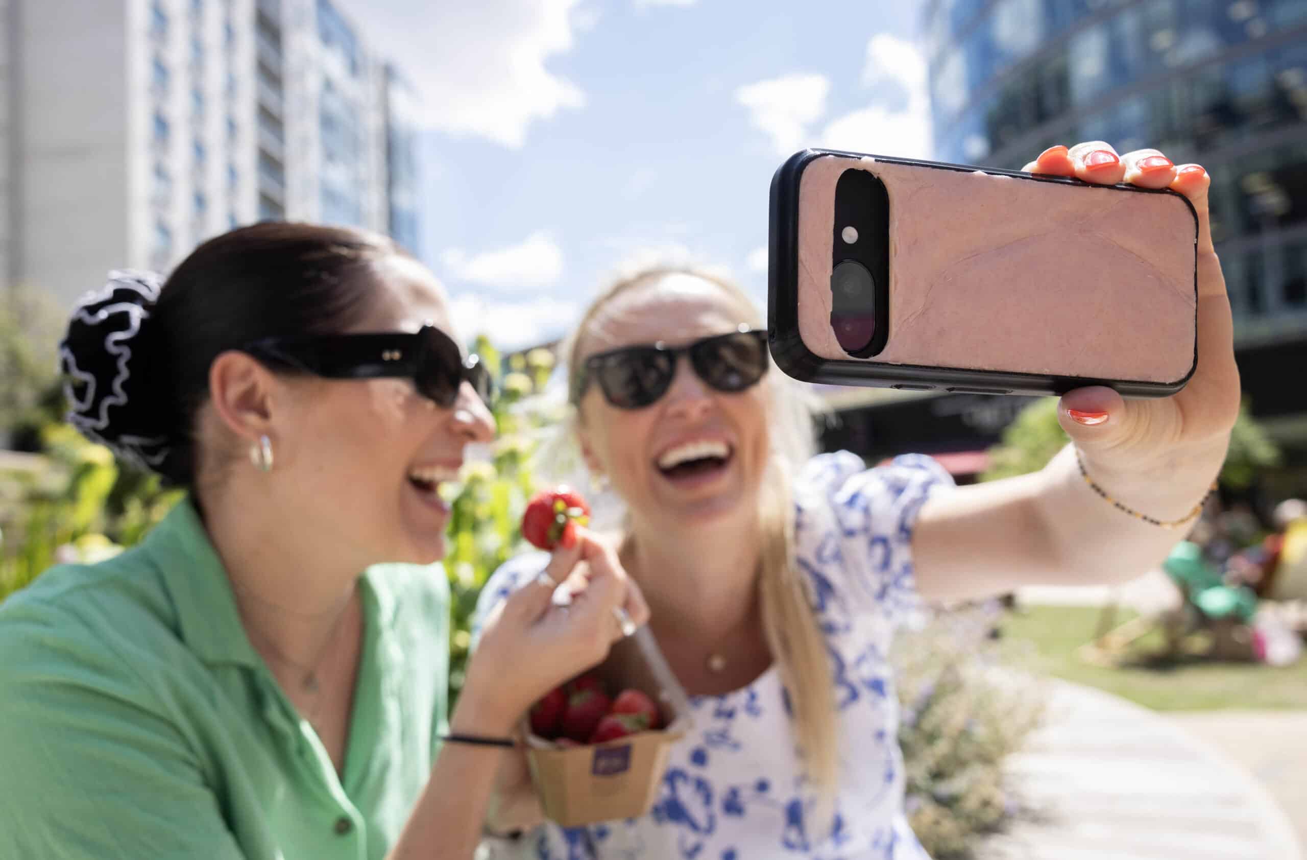 O2’s summer sale offers savings of up to £781, plus inclusive roaming ...